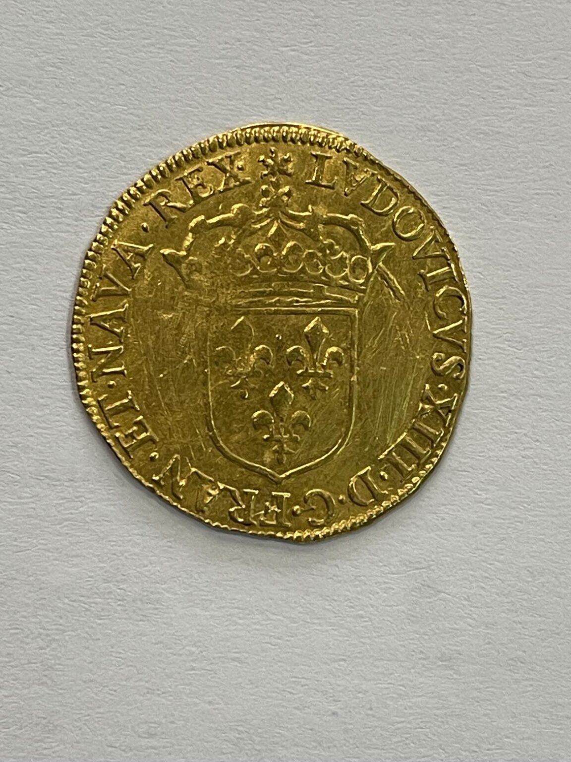 écu d’or de Louis XIII de 1635 A – Anciennes Collections